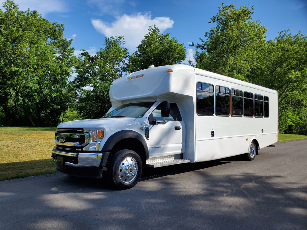 New shuttle bus for sale - 28 passengers StarTrans Senator II HD
